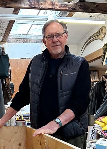 Bio - David Middlebrook, Sculptor